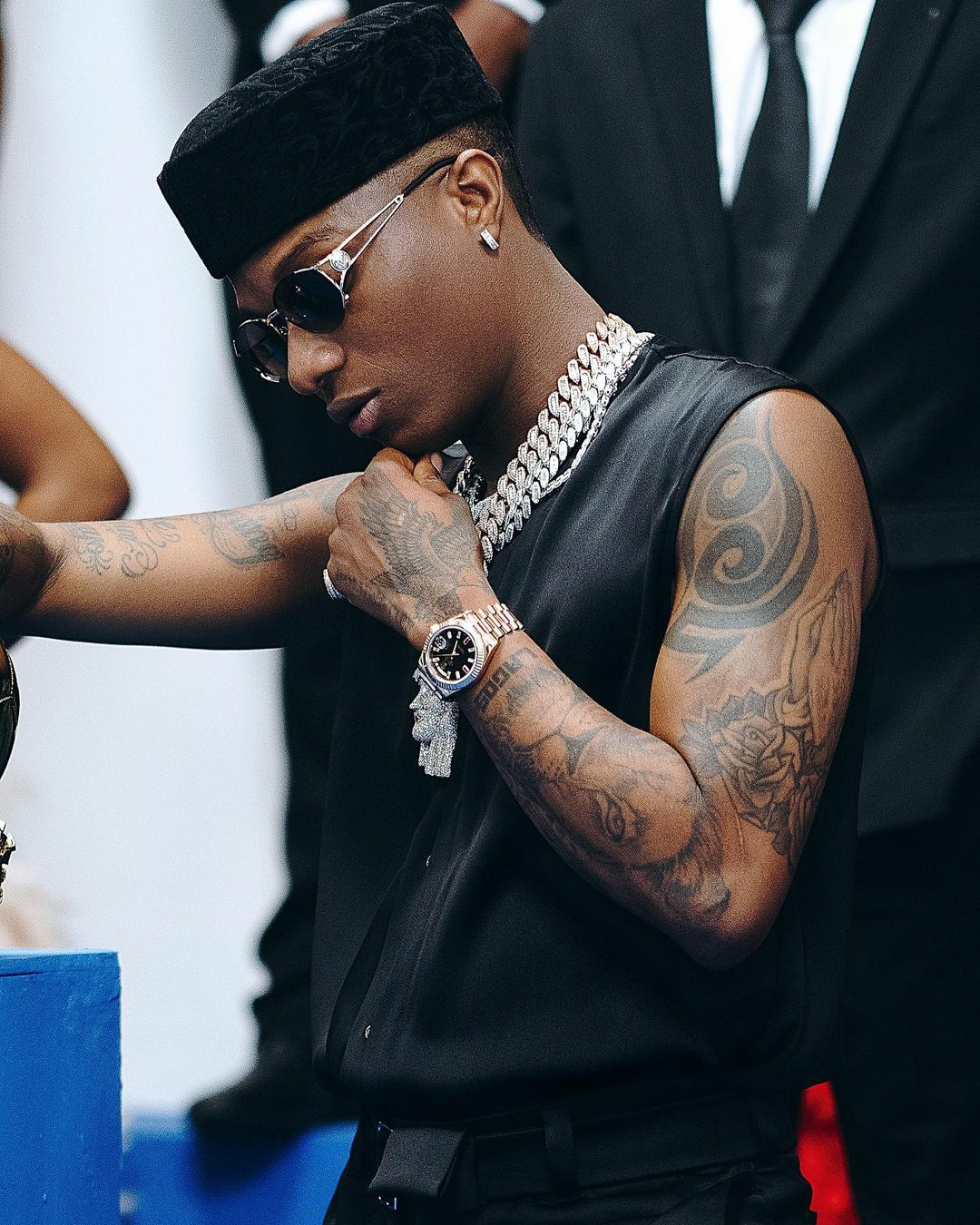 Wizkid's Transformative Generosity: A New Chapter of Selflessness ...