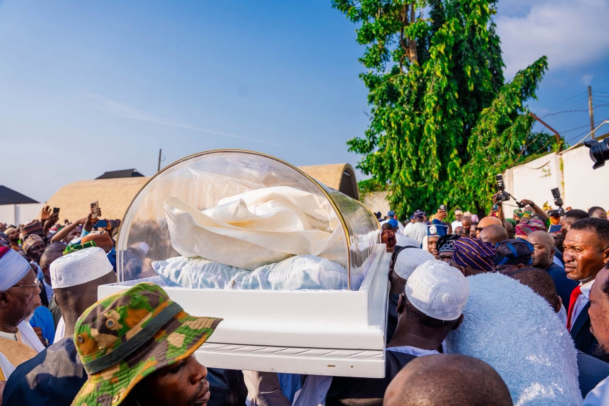 ON THE NON-TRADITIONAL BURIAL OF HIS ROYAL MAJESTY, OBA (DR.) SIKIRU ...